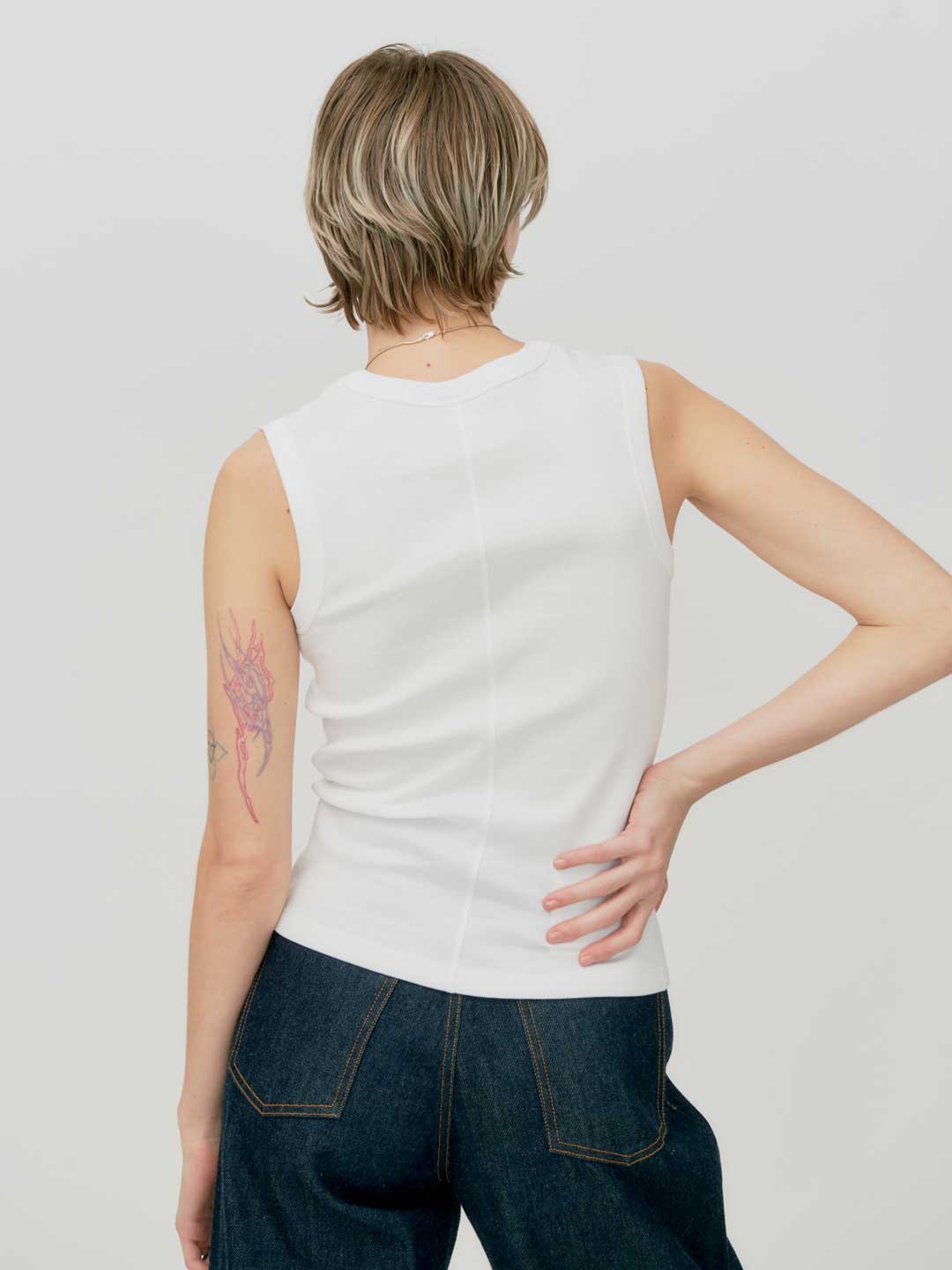 FLORE FLORE(FLOREFLORE) | デウィ タンク - ホワイト | ESCAPERS ONLINE(エスケーパーズ ...